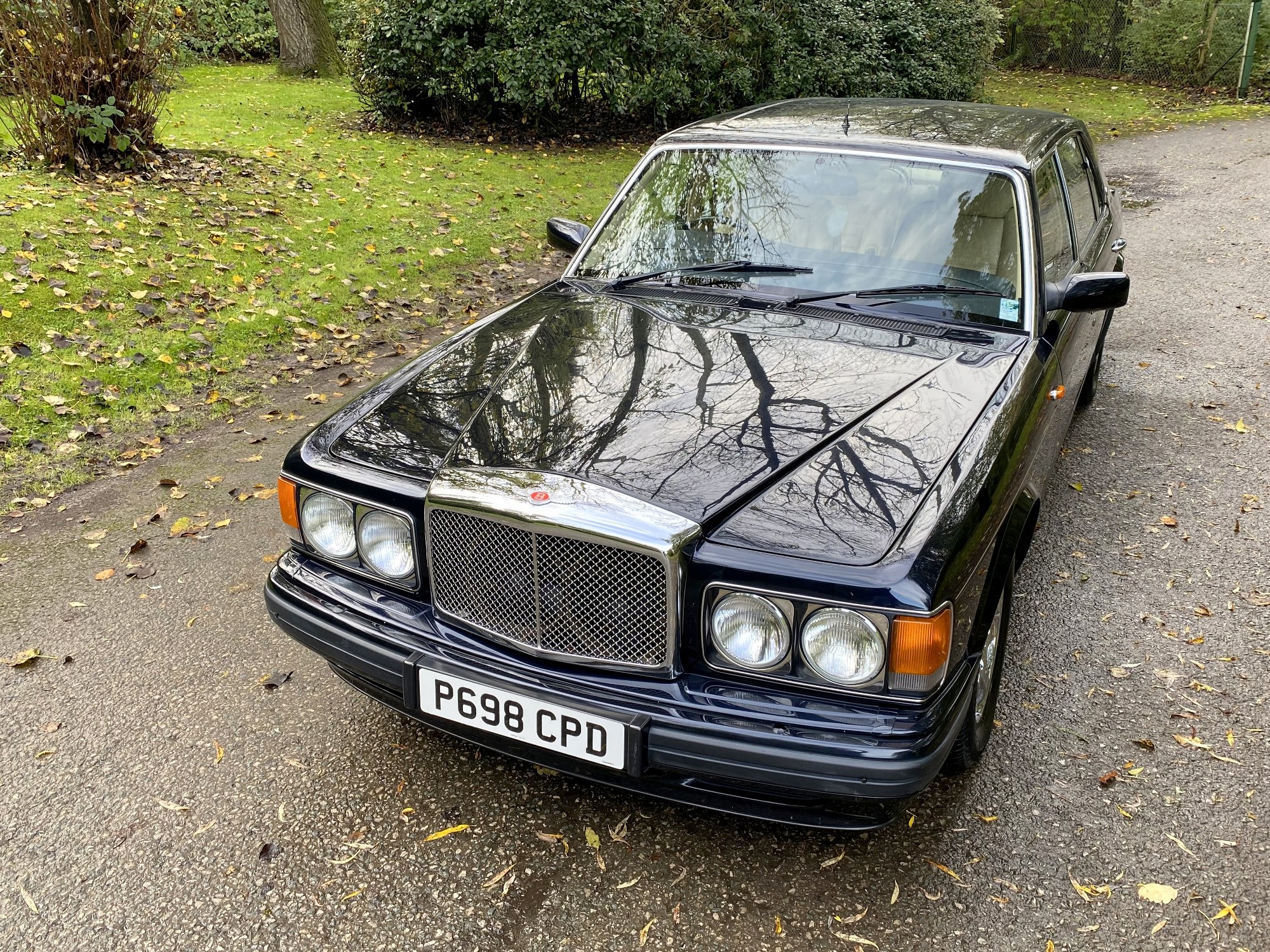 Lot 58 - 1997 Bentley Turbo R LWB
