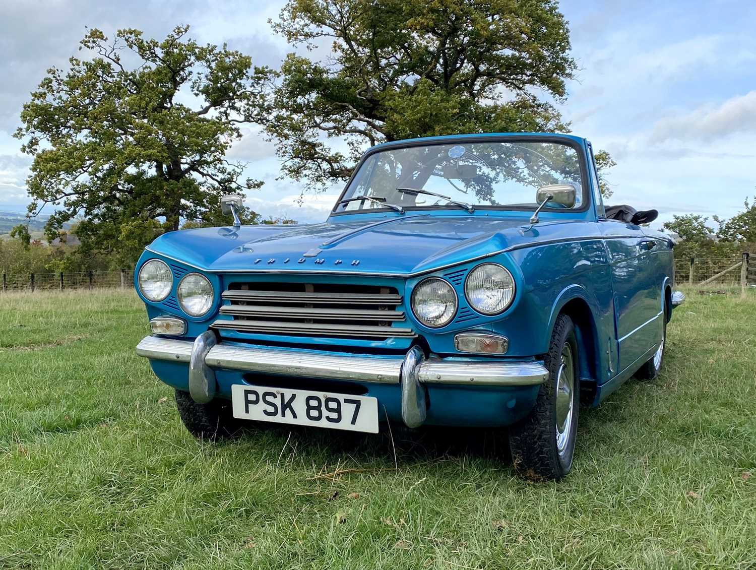 Lot 39 - 1962 Triumph Herald 1200 Convertible