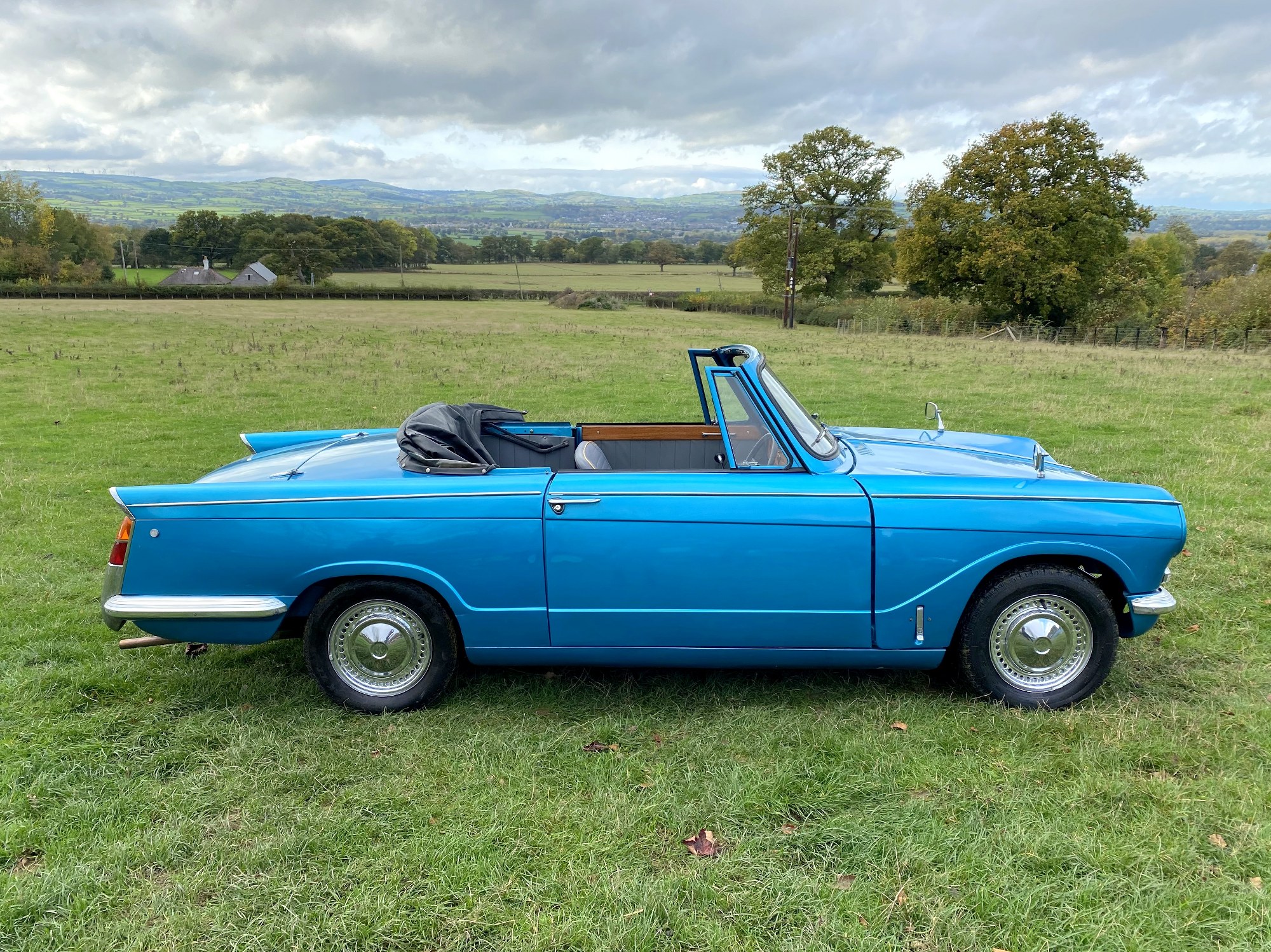Lot 39 - 1962 Triumph Herald 1200 Convertible