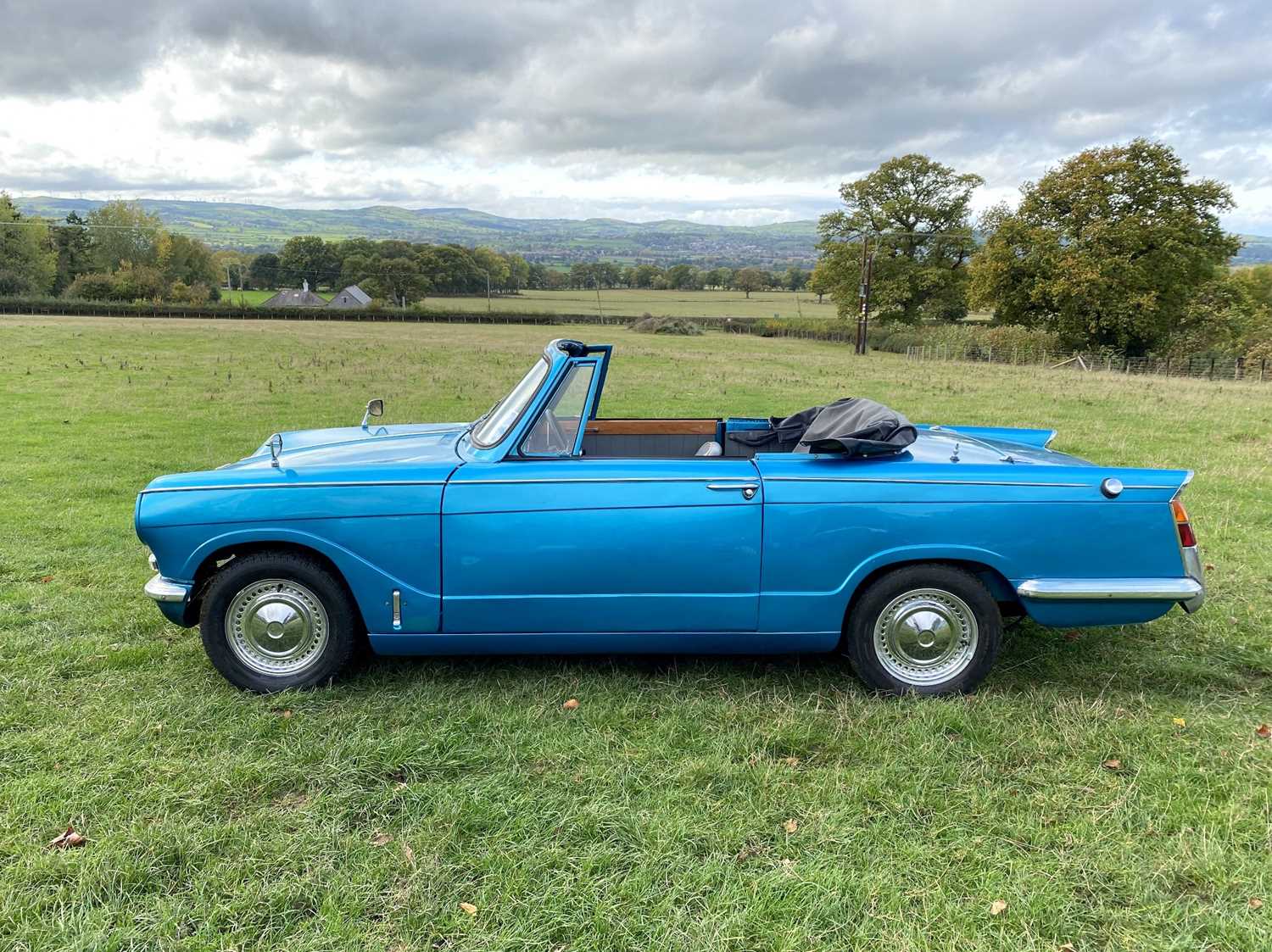 Lot 39 - 1962 Triumph Herald 1200 Convertible
