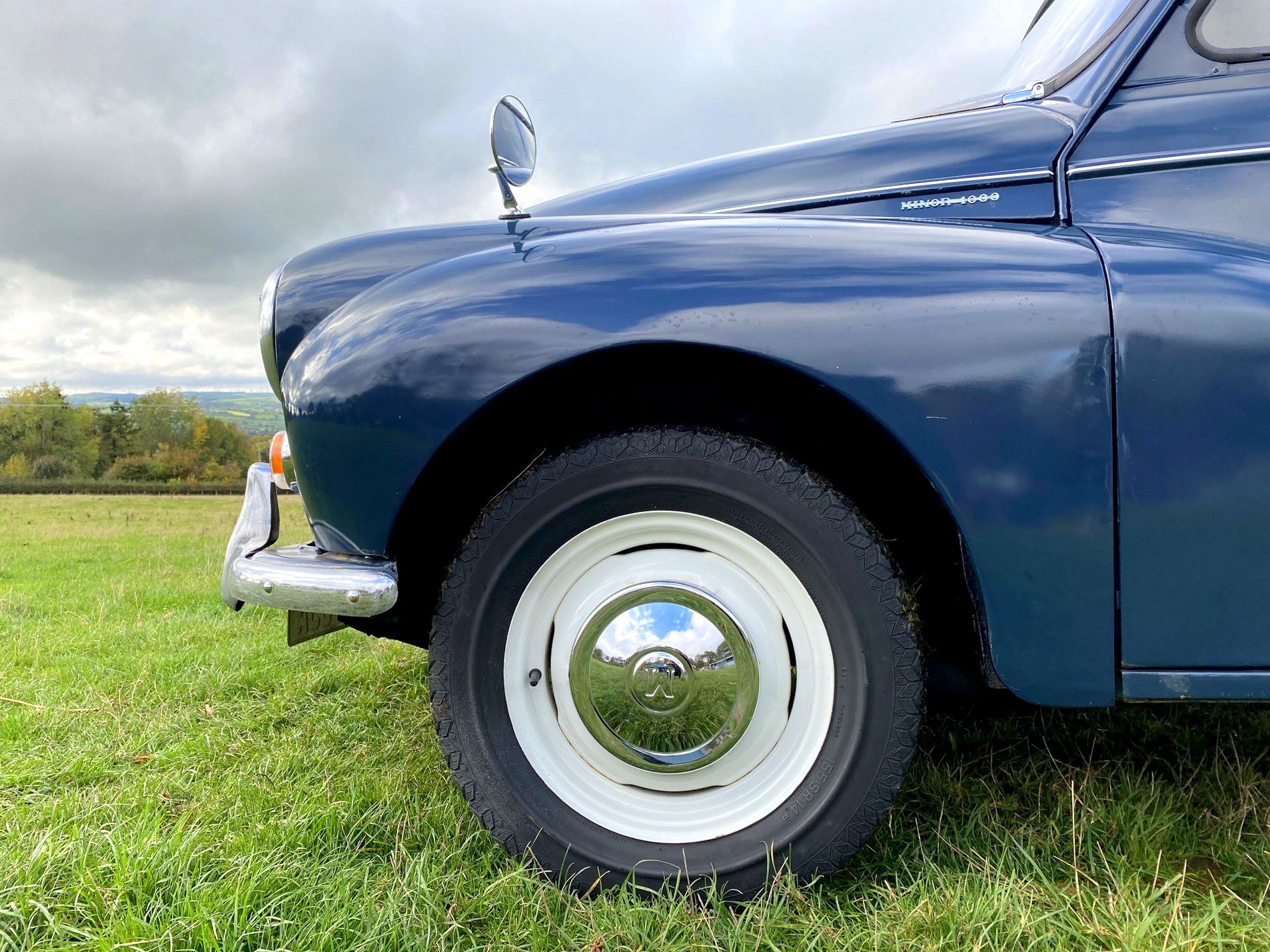 Lot 3 - 1963 Morris Minor 1000 Two-Door Saloon