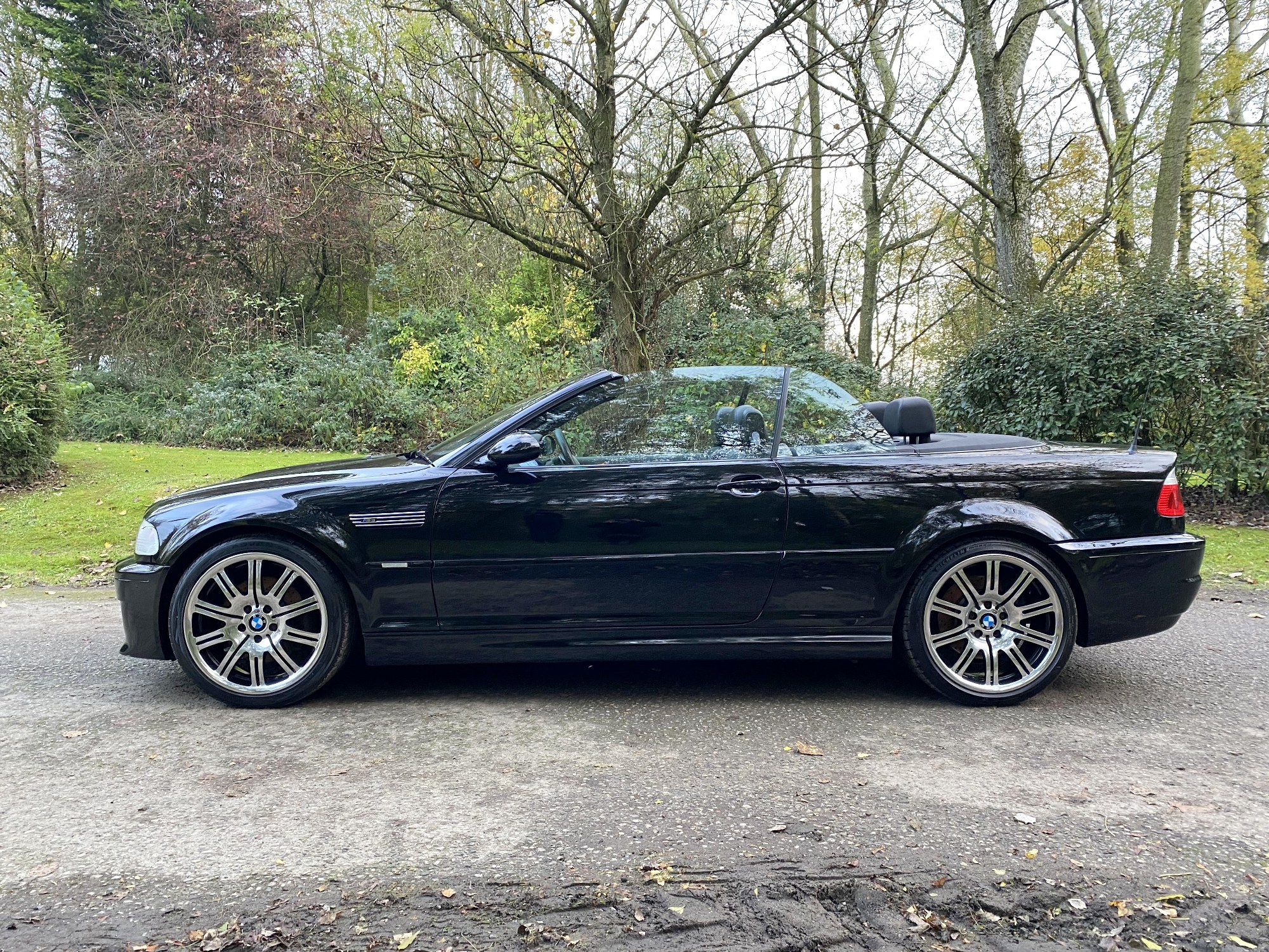 Lot 28 - 2004 BMW M3 Convertible