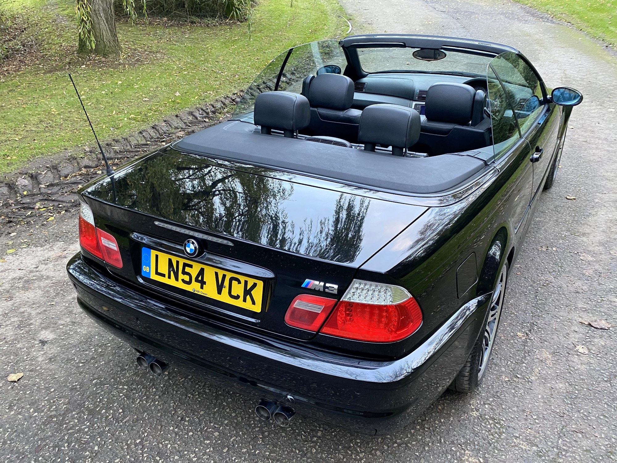 Lot 28 - 2004 BMW M3 Convertible