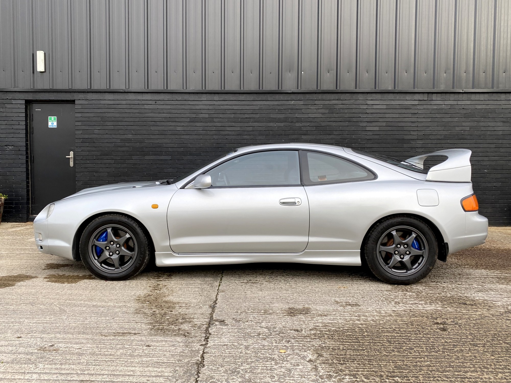Lot 26 - 1996 Toyota Celica GT4 ST205