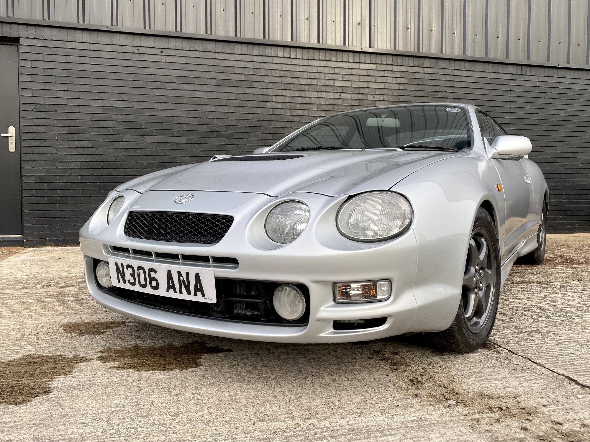 Lot 26 - 1996 Toyota Celica GT4 ST205