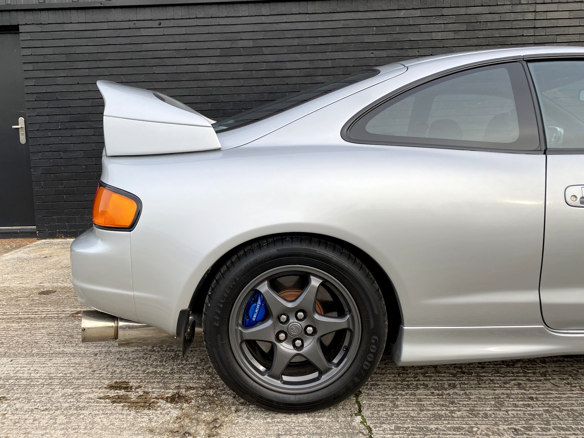 Lot 26 - 1996 Toyota Celica GT4 ST205