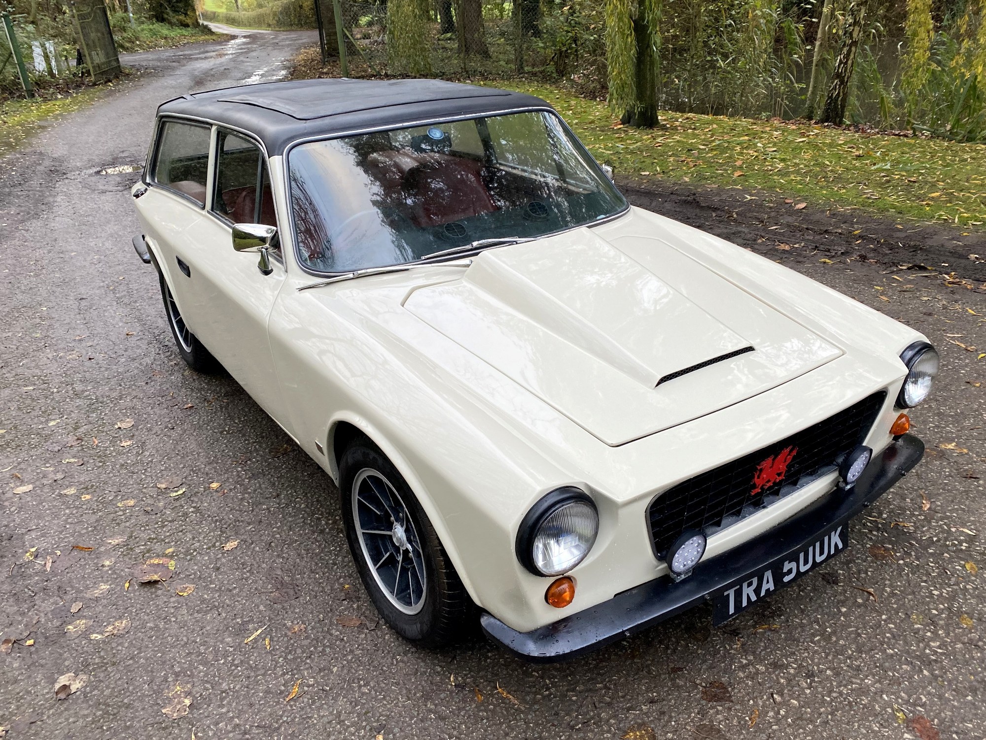 Lot 36 - 1972 Gilbern Invader Estate