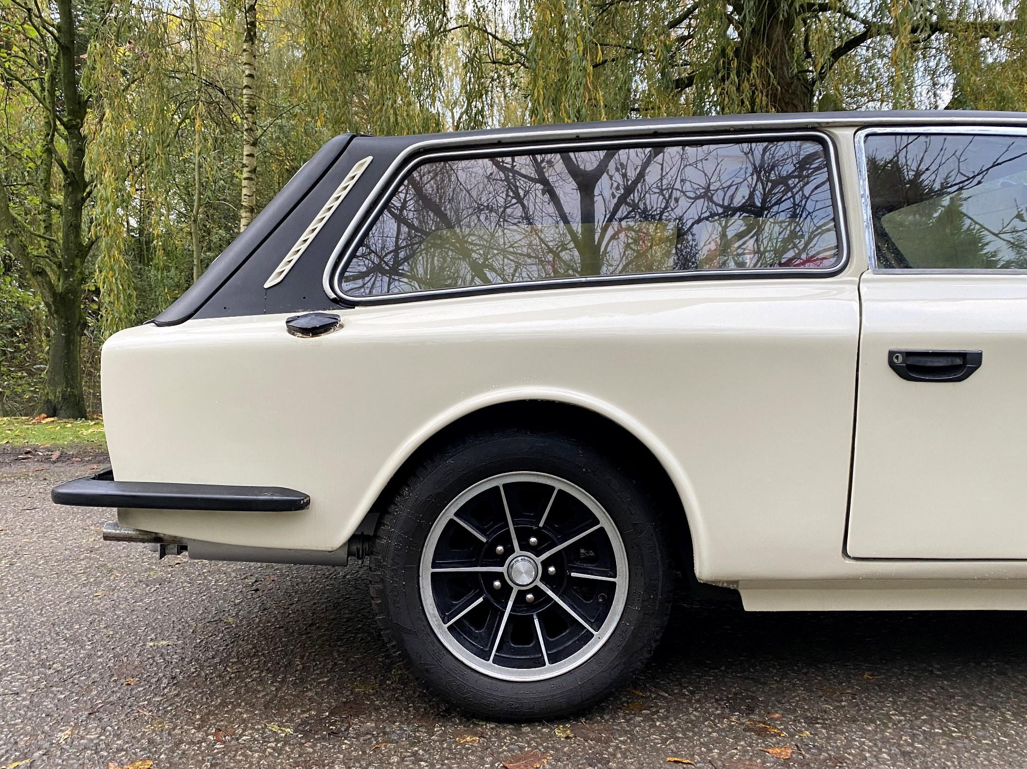 Lot 36 - 1972 Gilbern Invader Estate