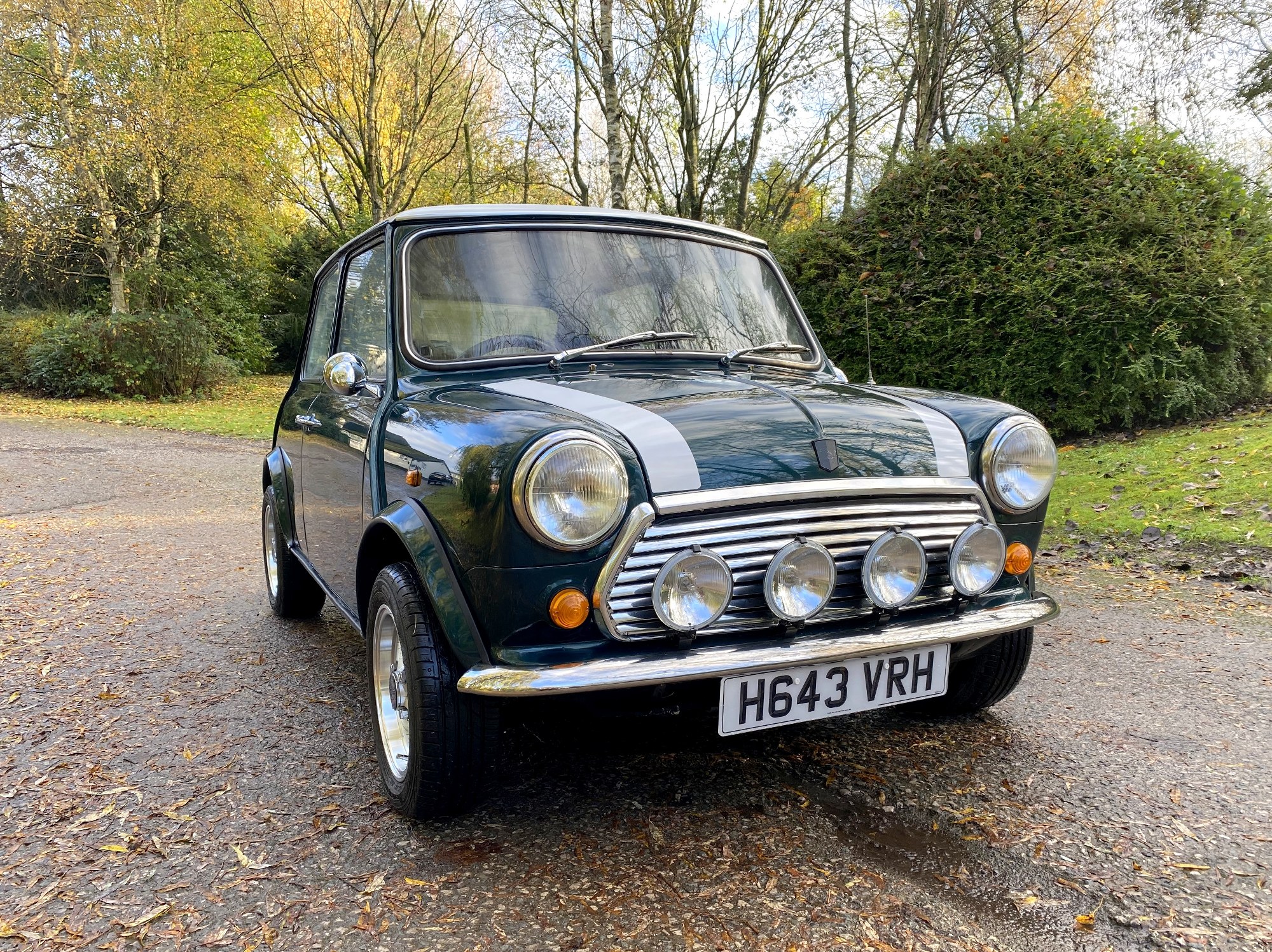 Lot 75 - 1990 Mini Checkmate