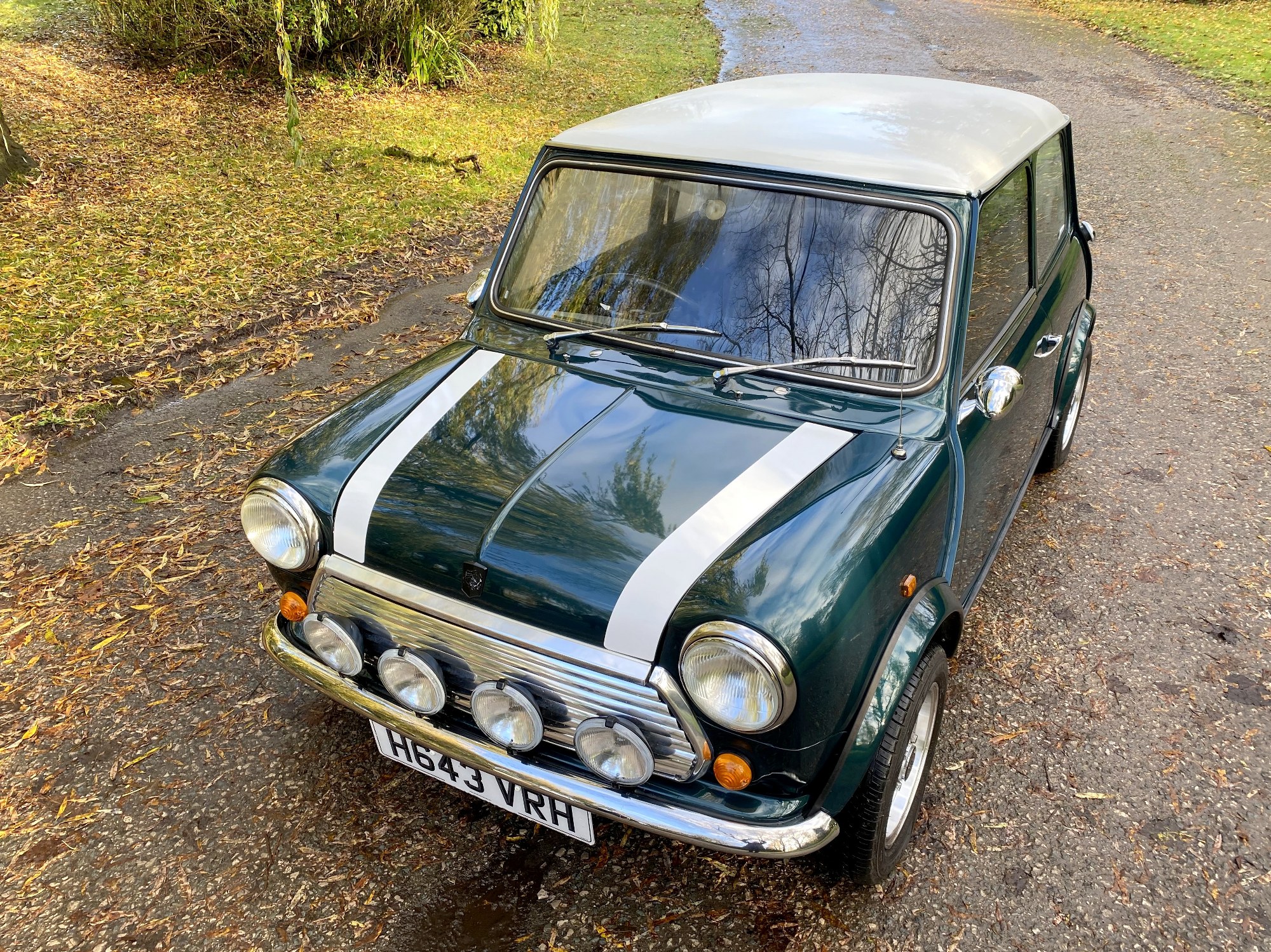 Lot 75 - 1990 Mini Checkmate