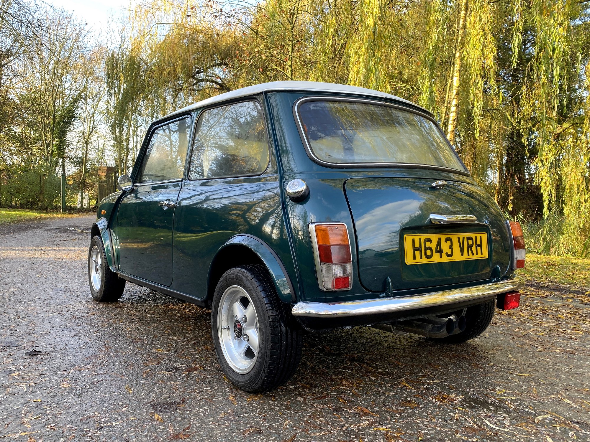 Lot 75 - 1990 Mini Checkmate