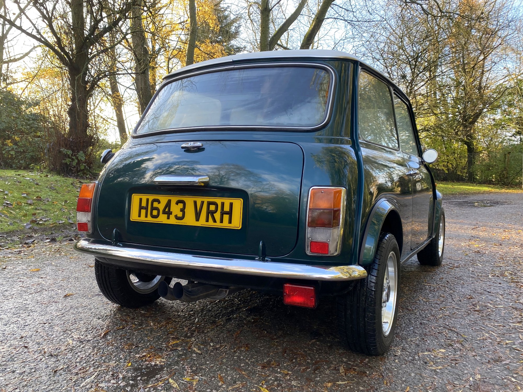 Lot 75 - 1990 Mini Checkmate
