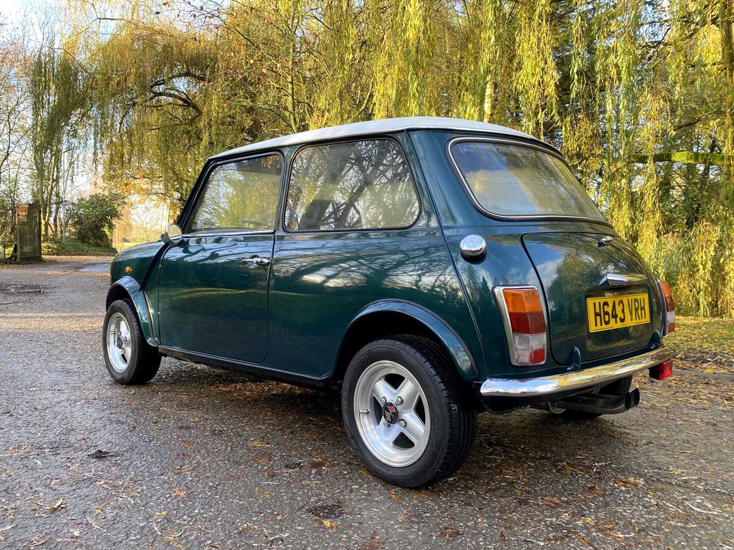 Lot 75 - 1990 Mini Checkmate