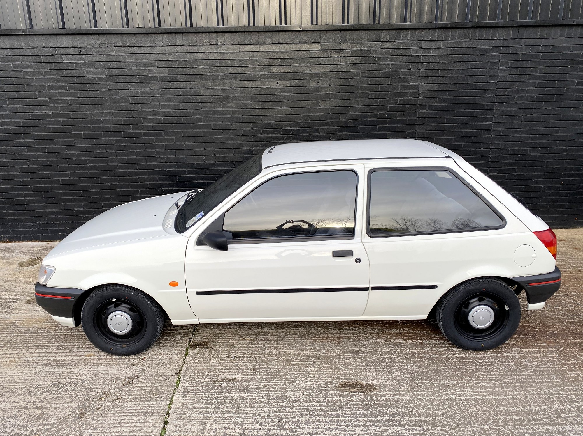 Lot 76 - 1996 Ford Fiesta Classic