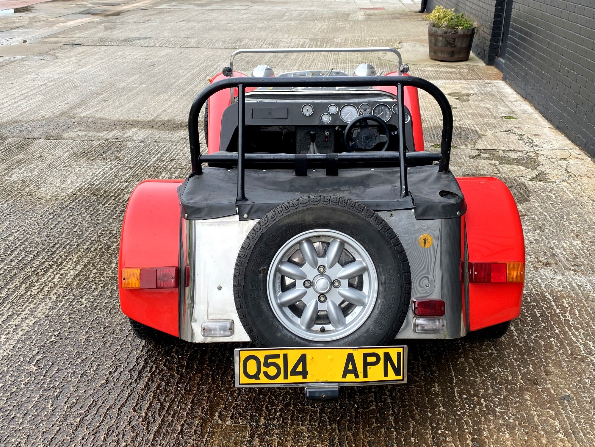 Lot 79 - 1996 Robin Hood S7