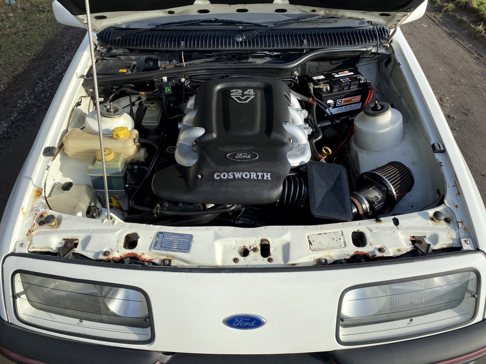 Lot 28 - 1984 Ford XR4i