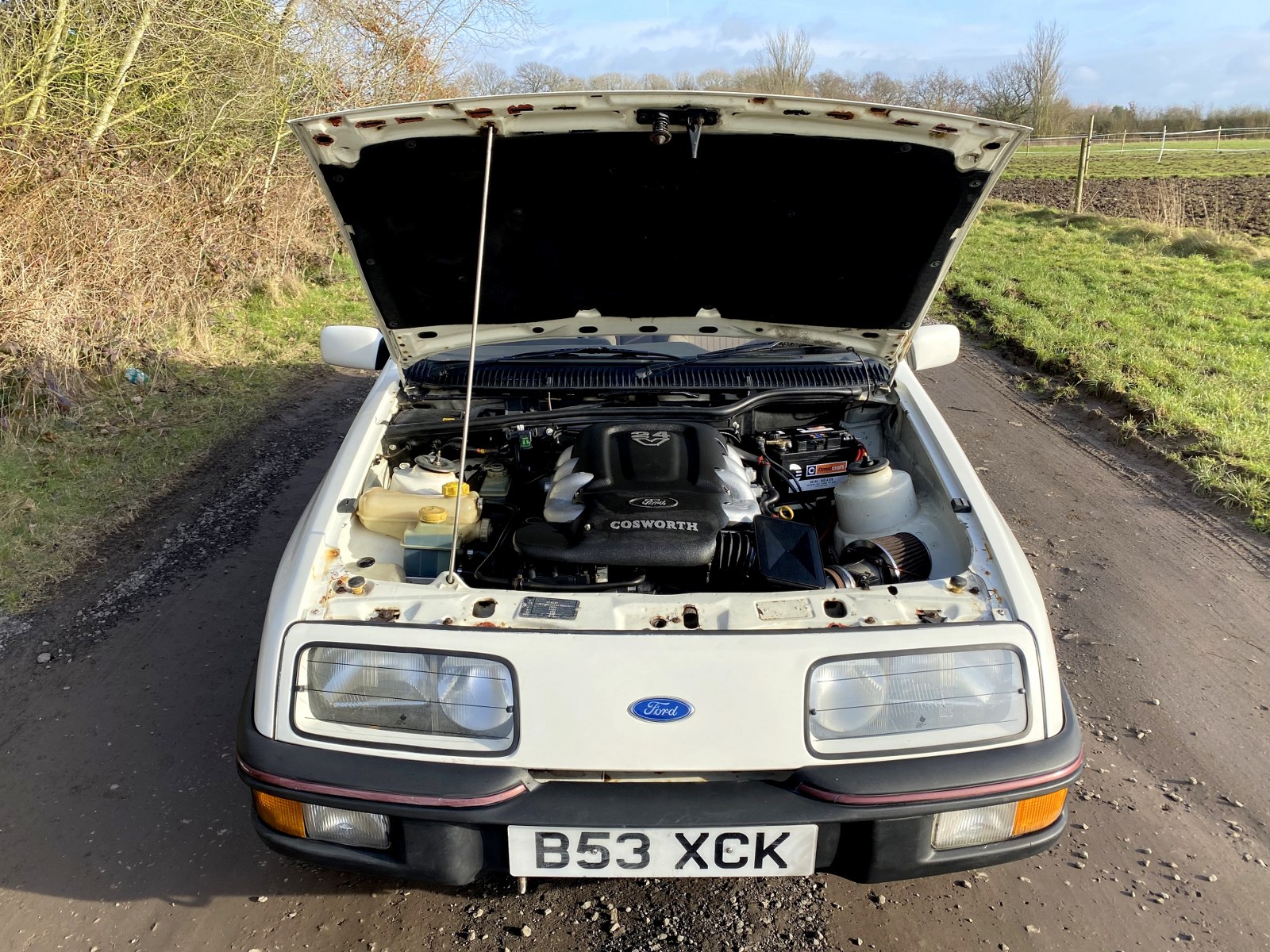 Lot 28 - 1984 Ford XR4i