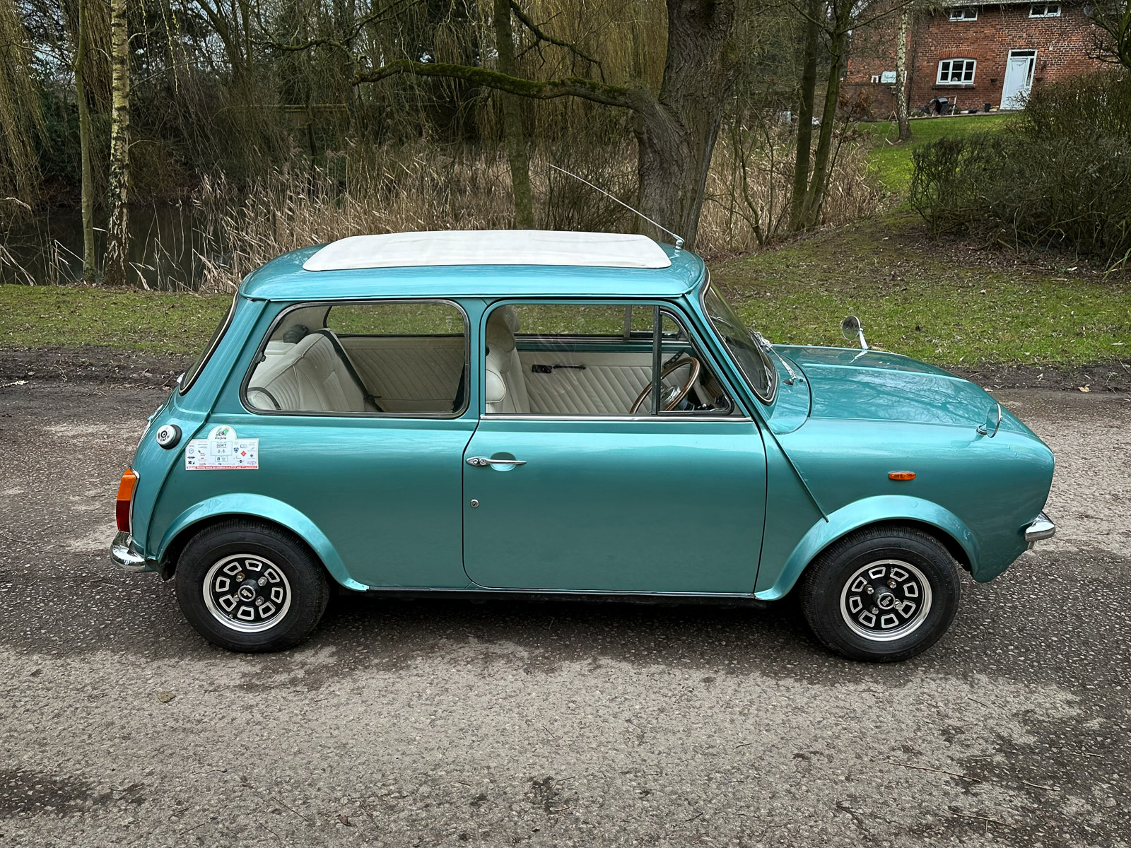 Lot 39 - 1972 Mini 1275 GT Wood & Pickett Margrave