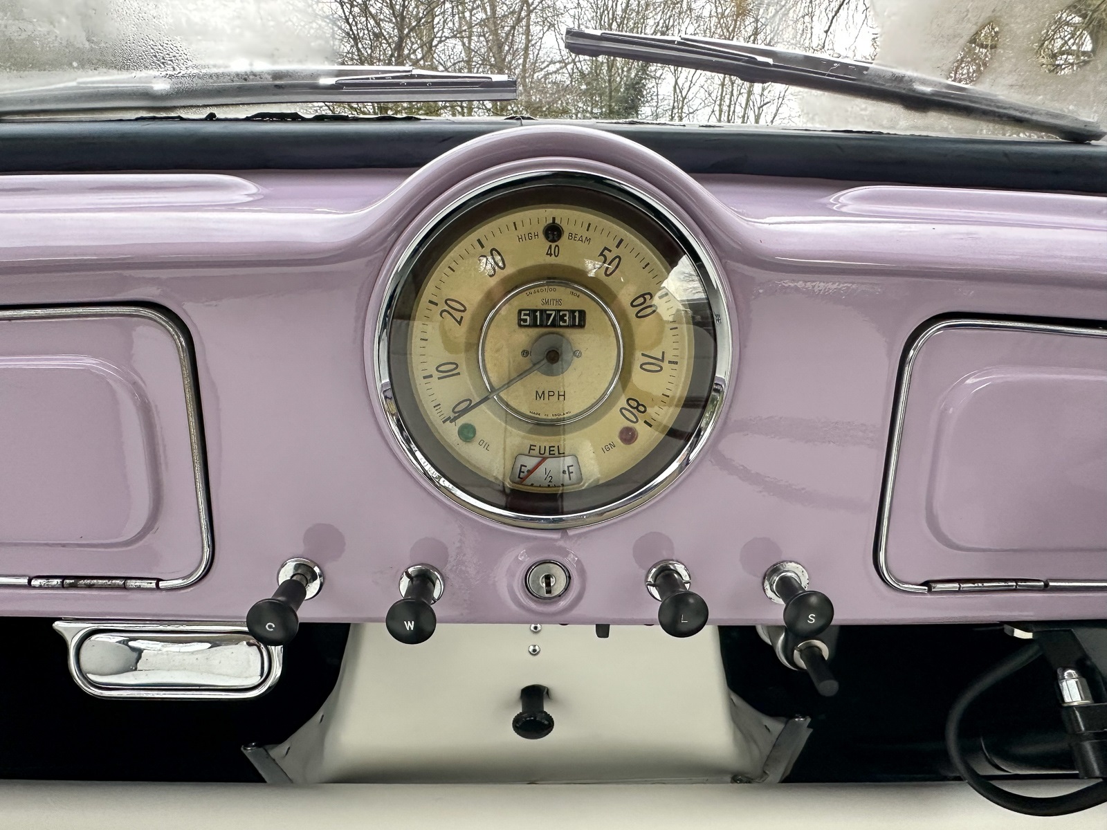 Lot 22 - 1961 Morris Minor Million