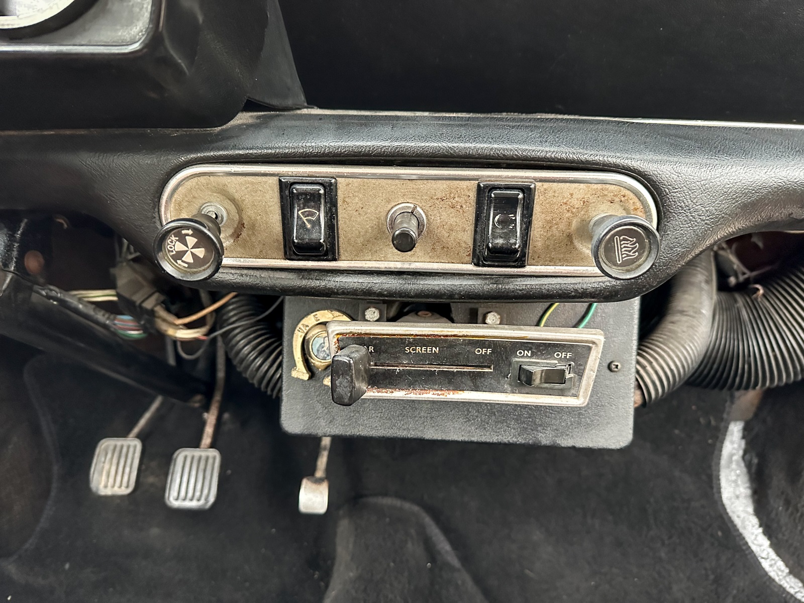 Lot 38 - 1974 Mini 1275 GT