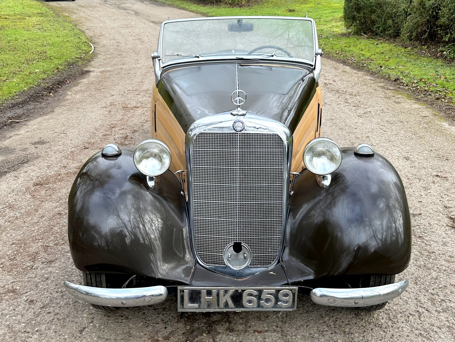 Lot 37 - 1936 Mercedes-Benz 170V Roadster