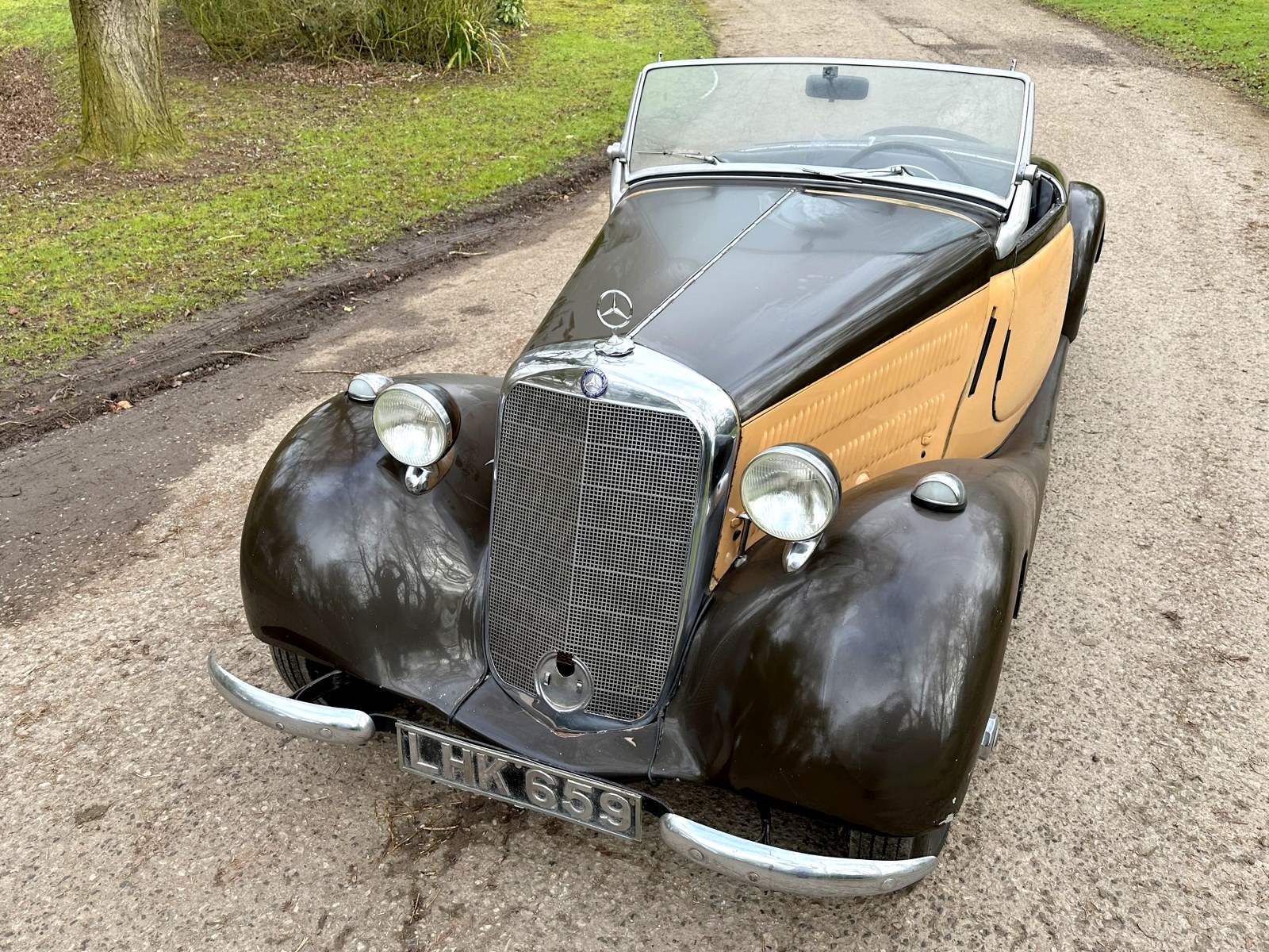 Lot 37 - 1936 Mercedes-Benz 170V Roadster
