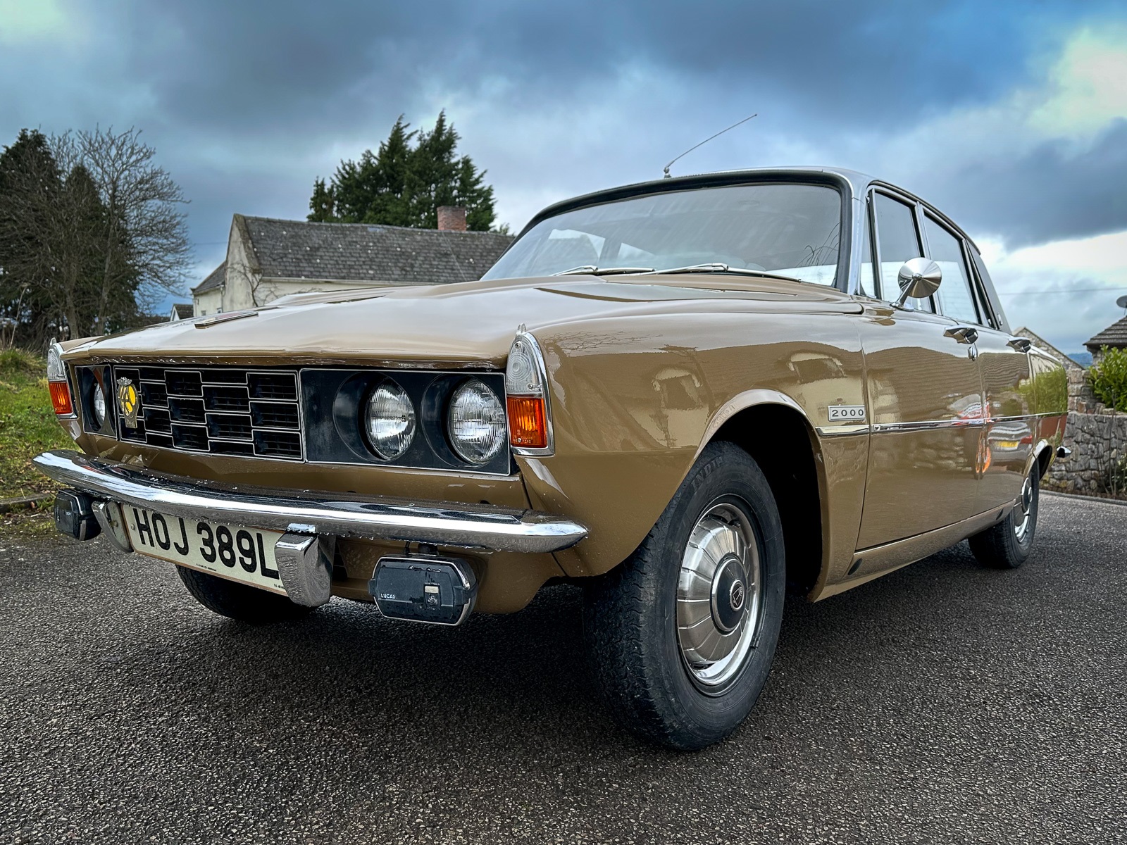 Lot 49 - 1973 Rover 2000 SC