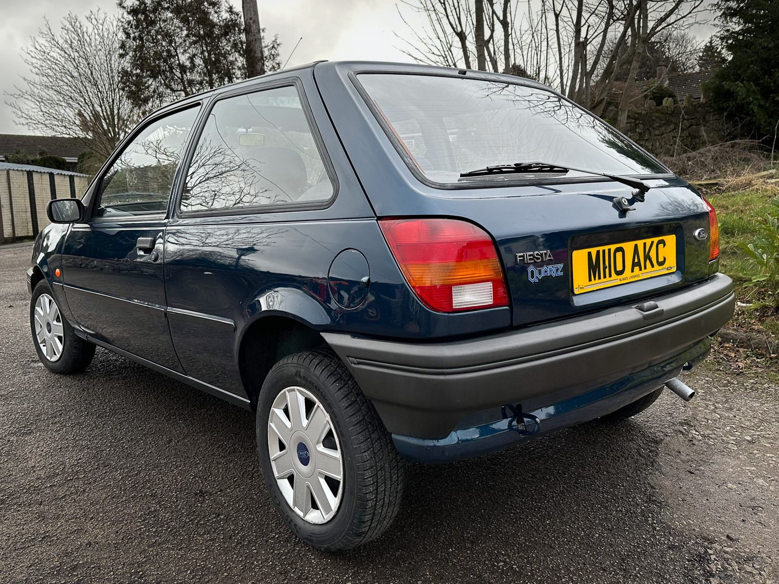 Lot 4 - 1995 Ford Fiesta Quartz