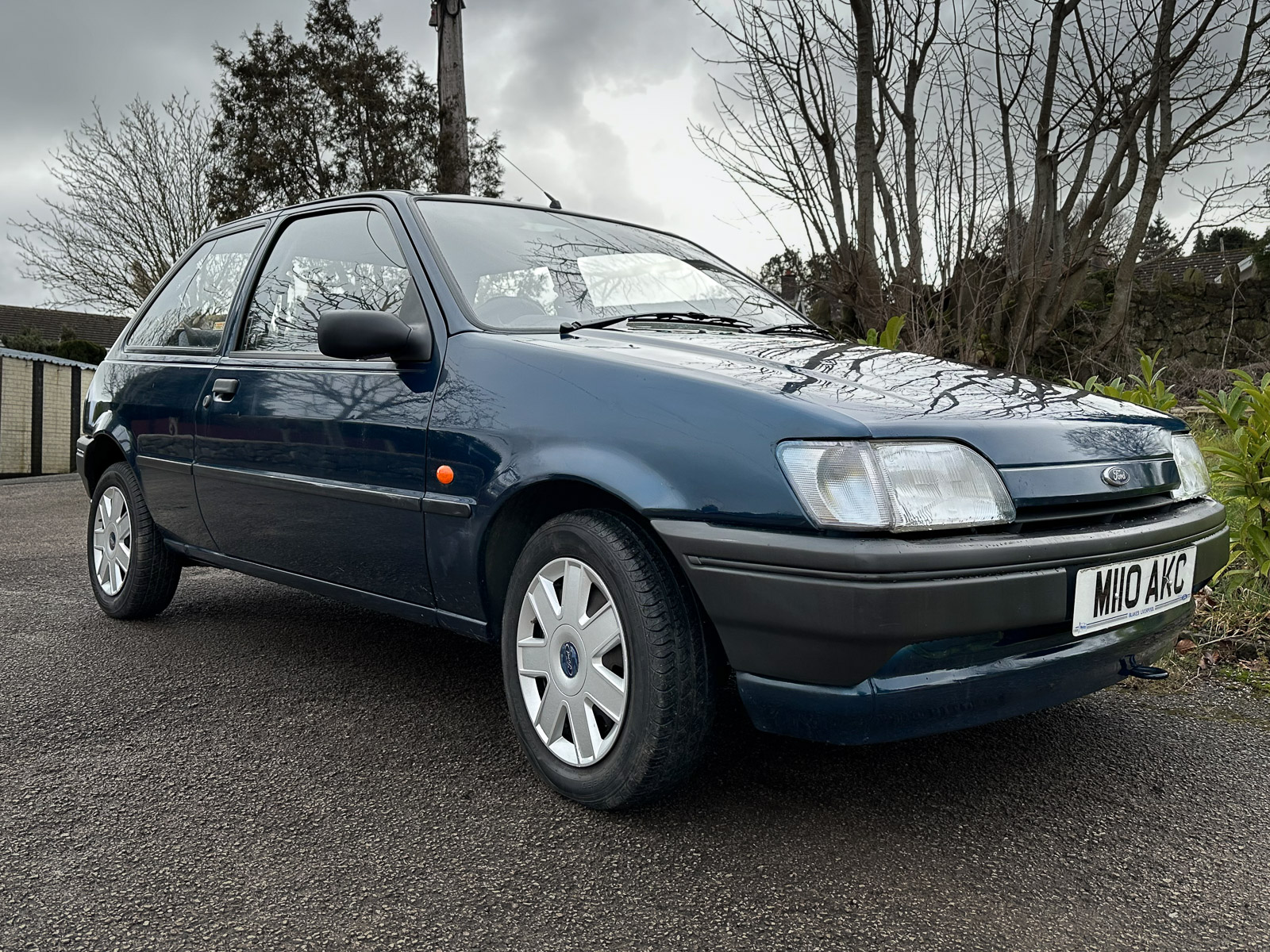 Lot 4 - 1995 Ford Fiesta Quartz