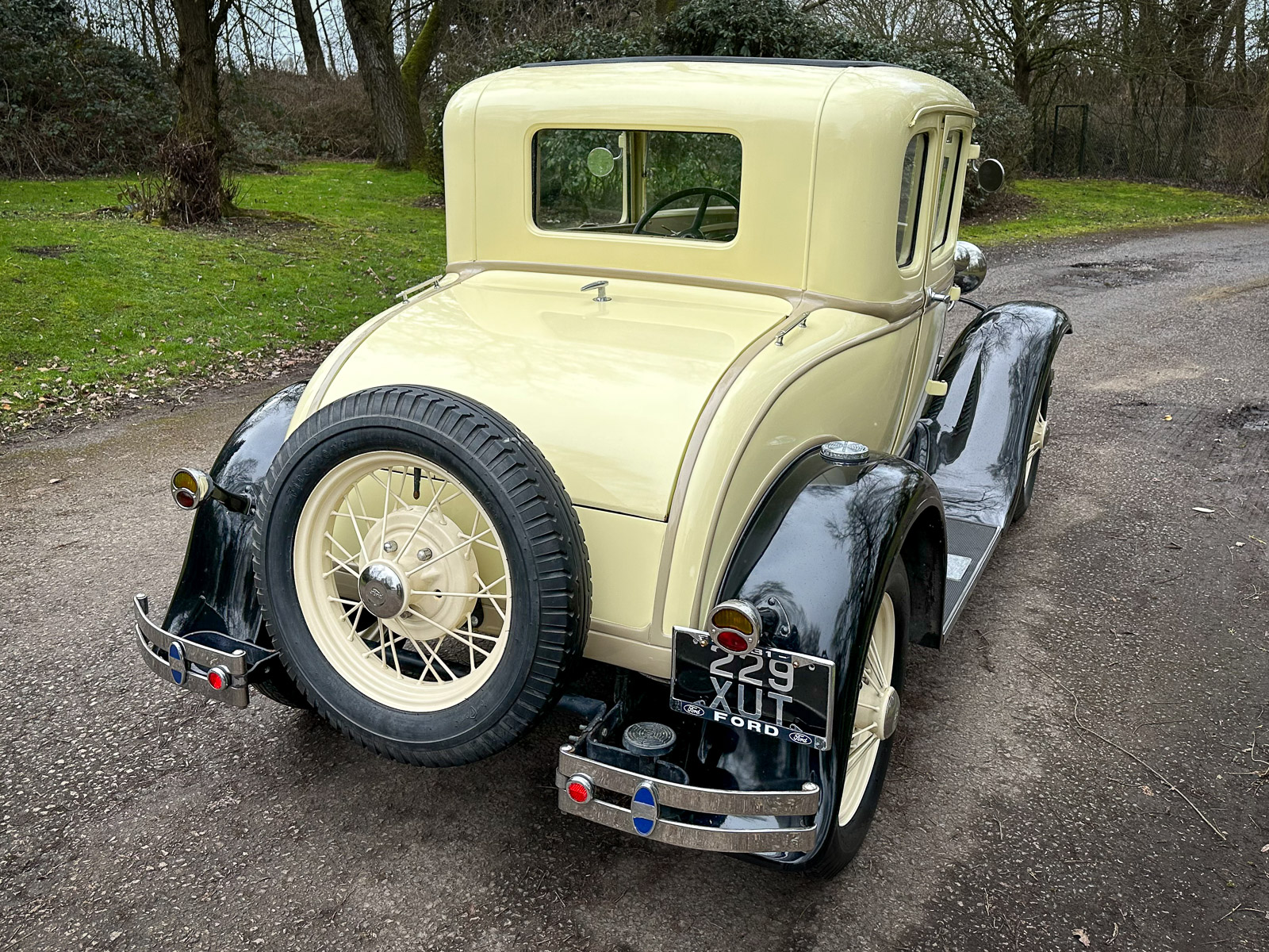 Lot 13 - 1931 Ford Model A Coupe