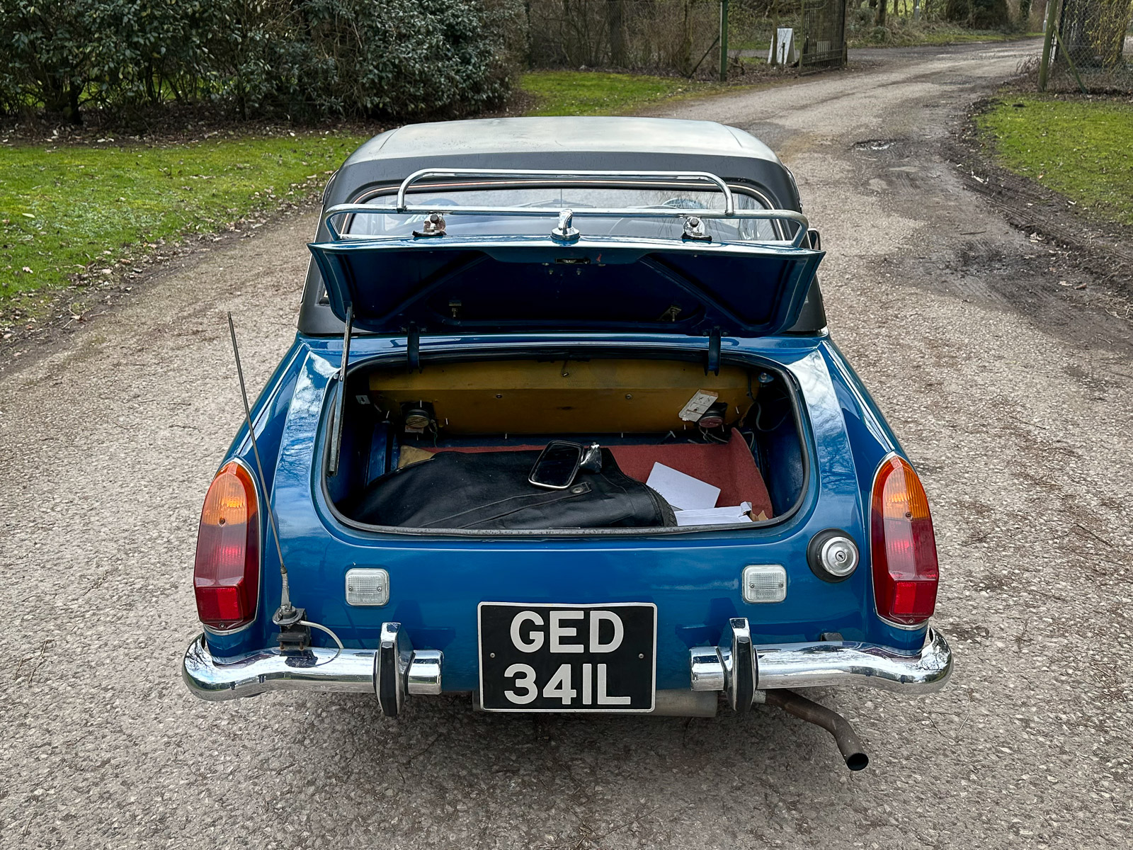 Lot 64 - 1973 MG Midget