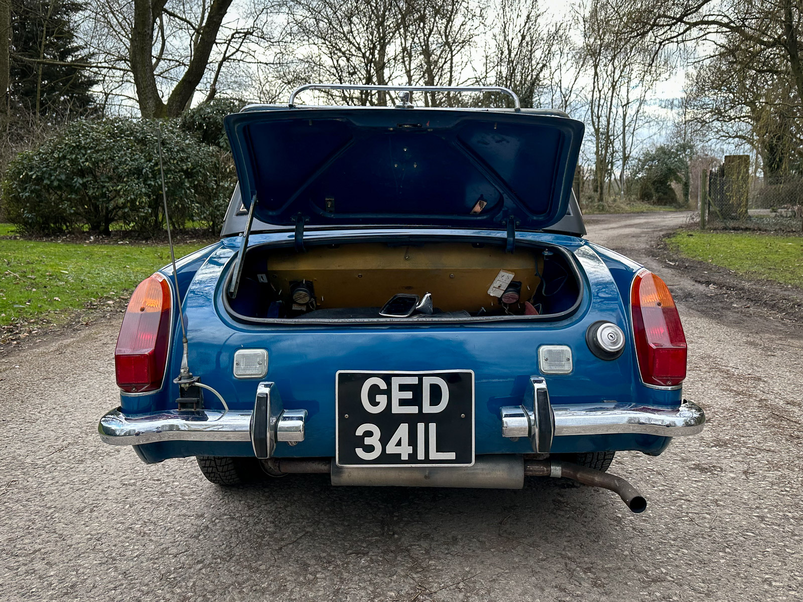 Lot 64 - 1973 MG Midget