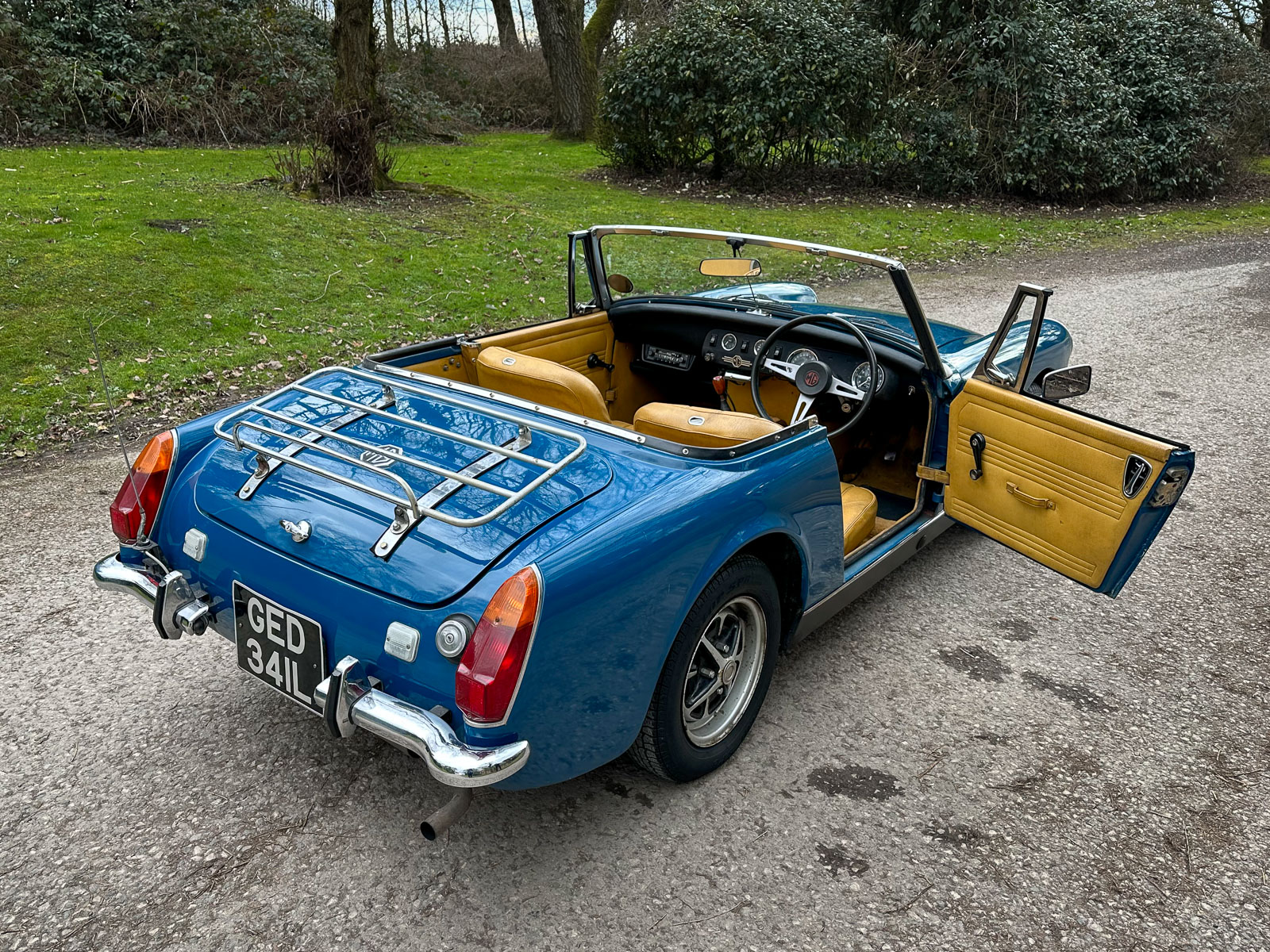 Lot 64 - 1973 MG Midget