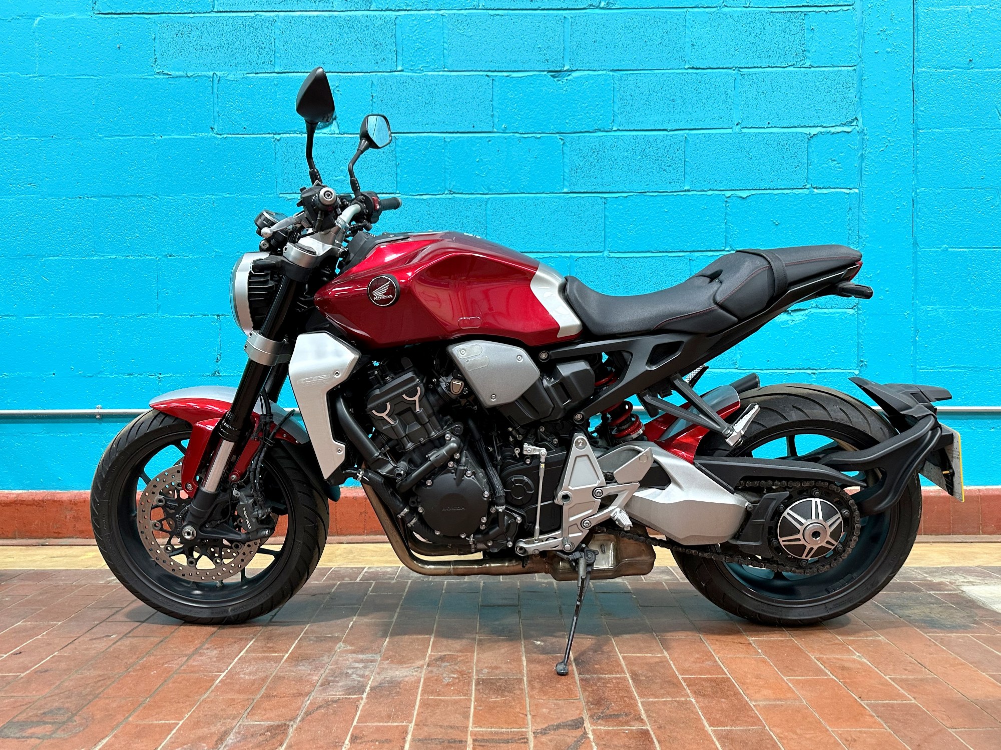 Lot 38 - 2018 Honda CB1000R