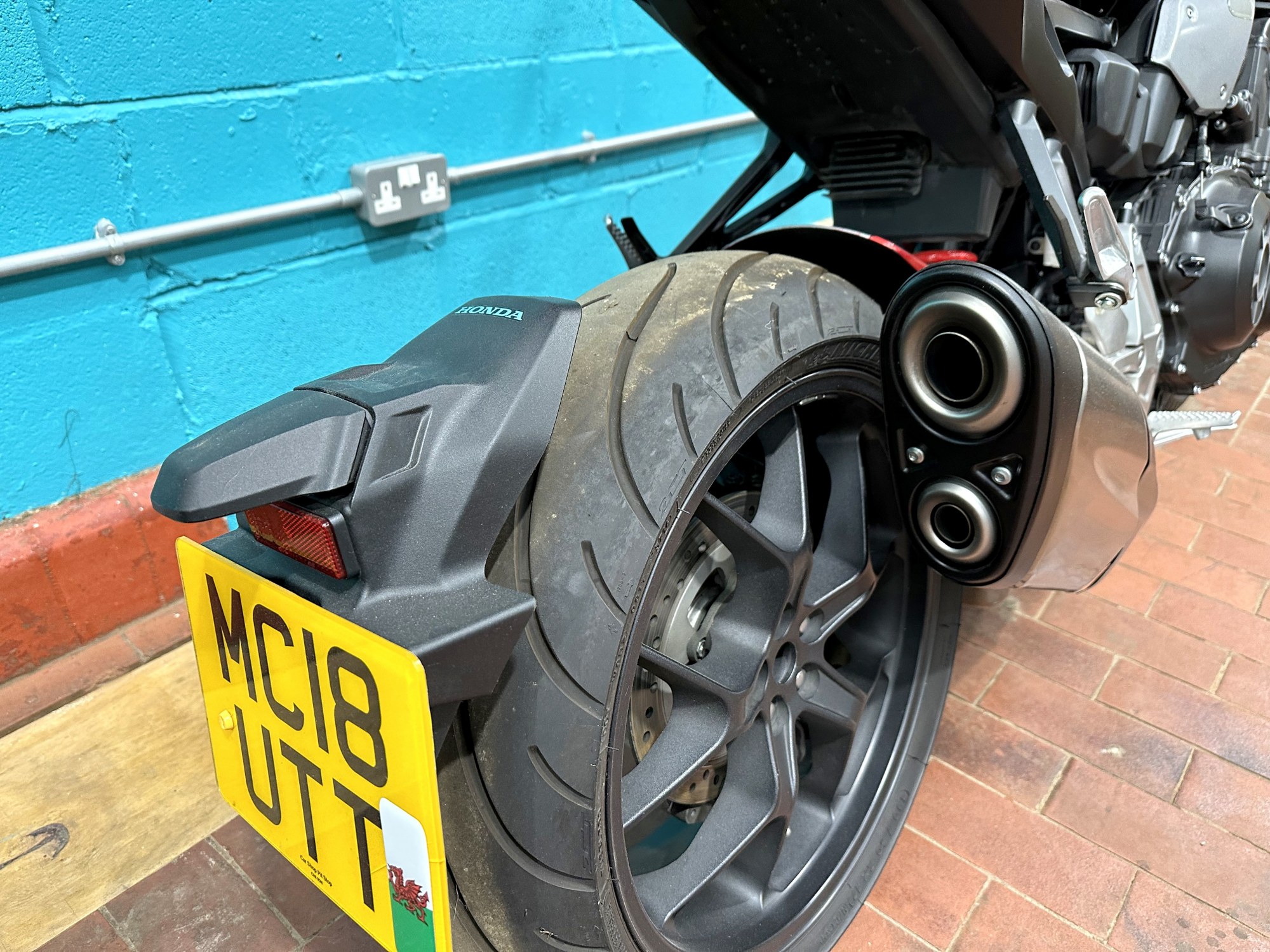 Lot 38 - 2018 Honda CB1000R