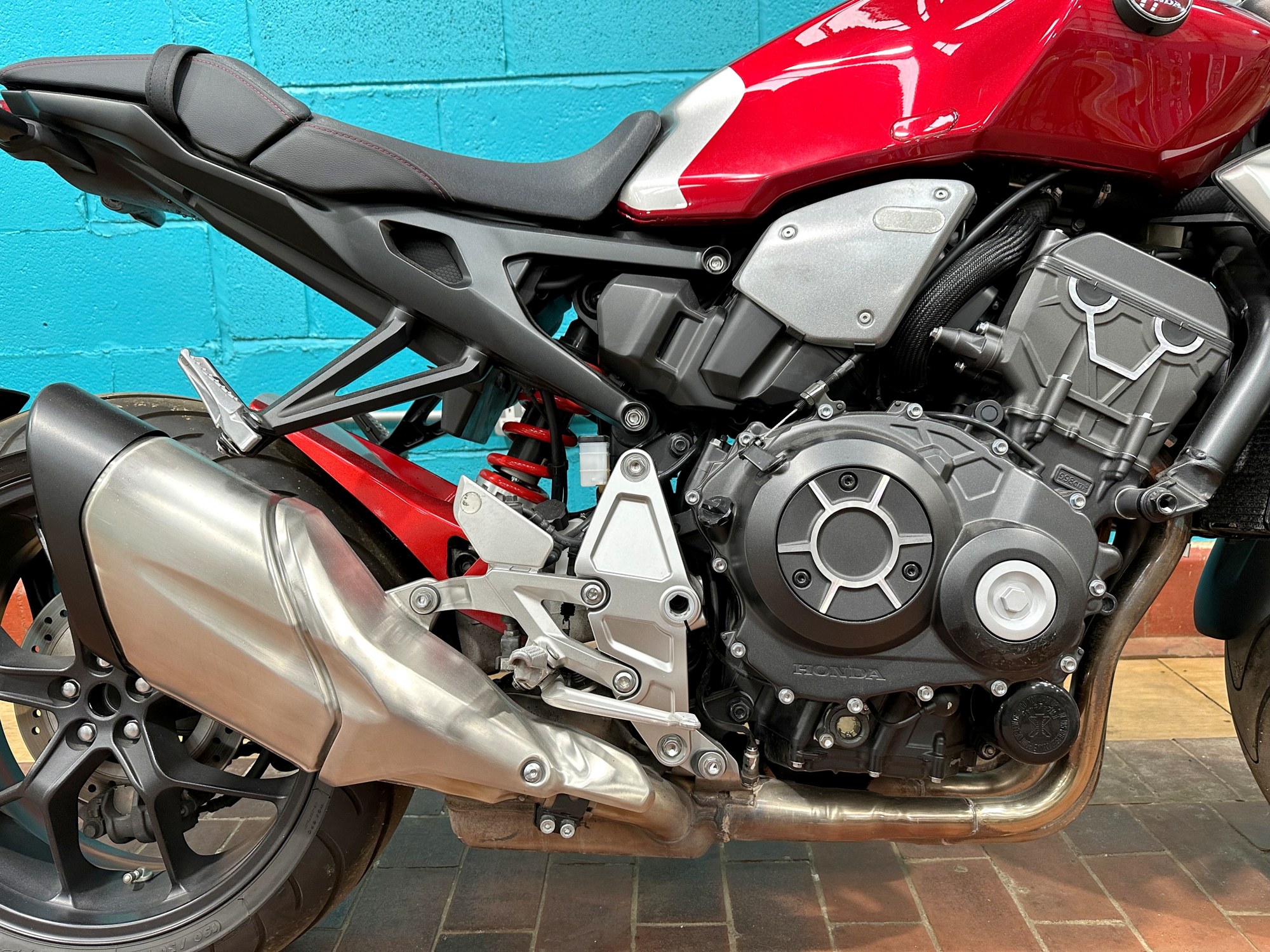Lot 38 - 2018 Honda CB1000R