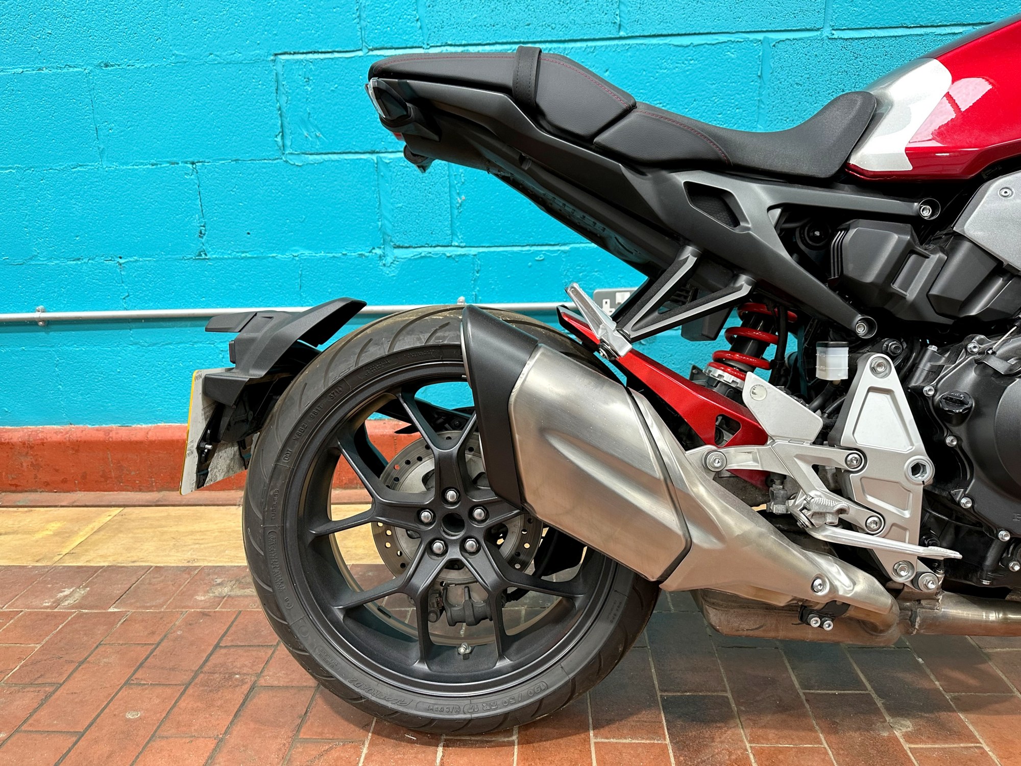 Lot 38 - 2018 Honda CB1000R