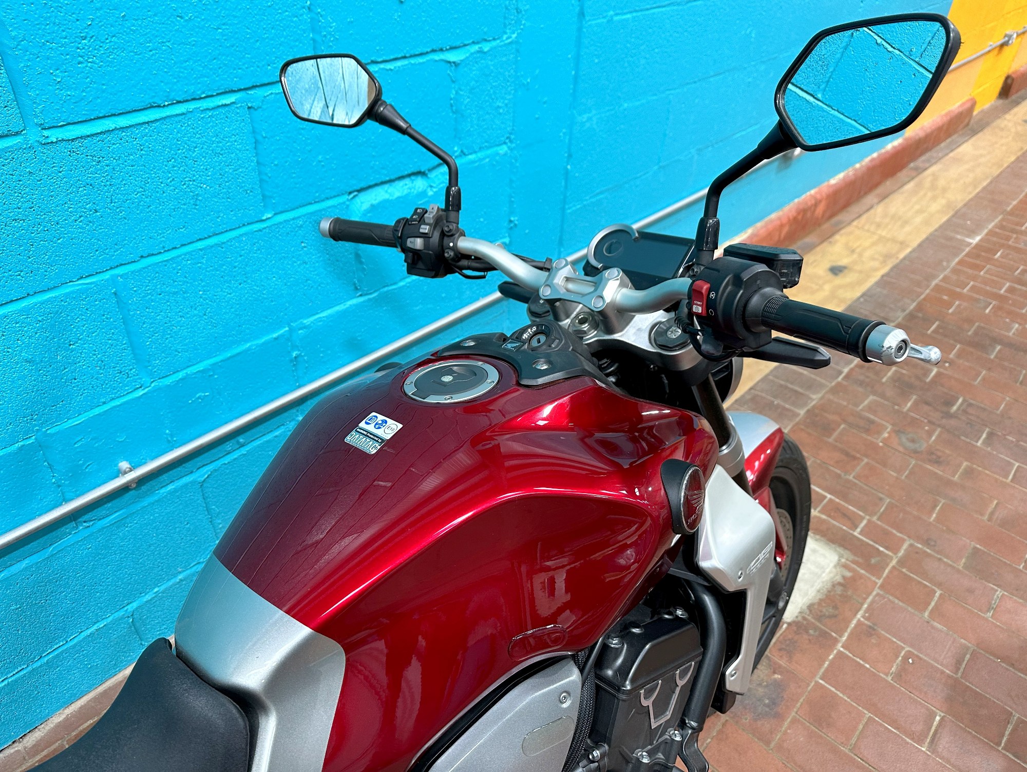 Lot 38 - 2018 Honda CB1000R