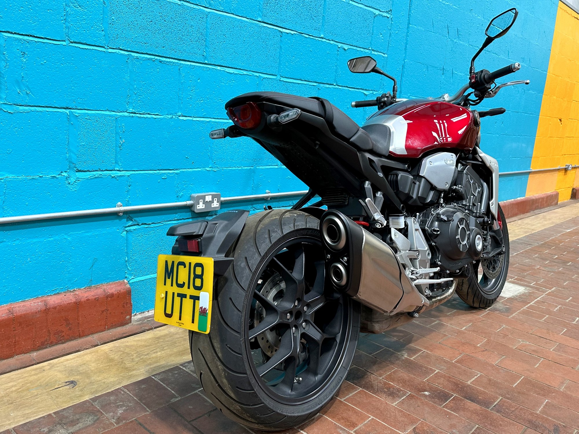 Lot 38 - 2018 Honda CB1000R