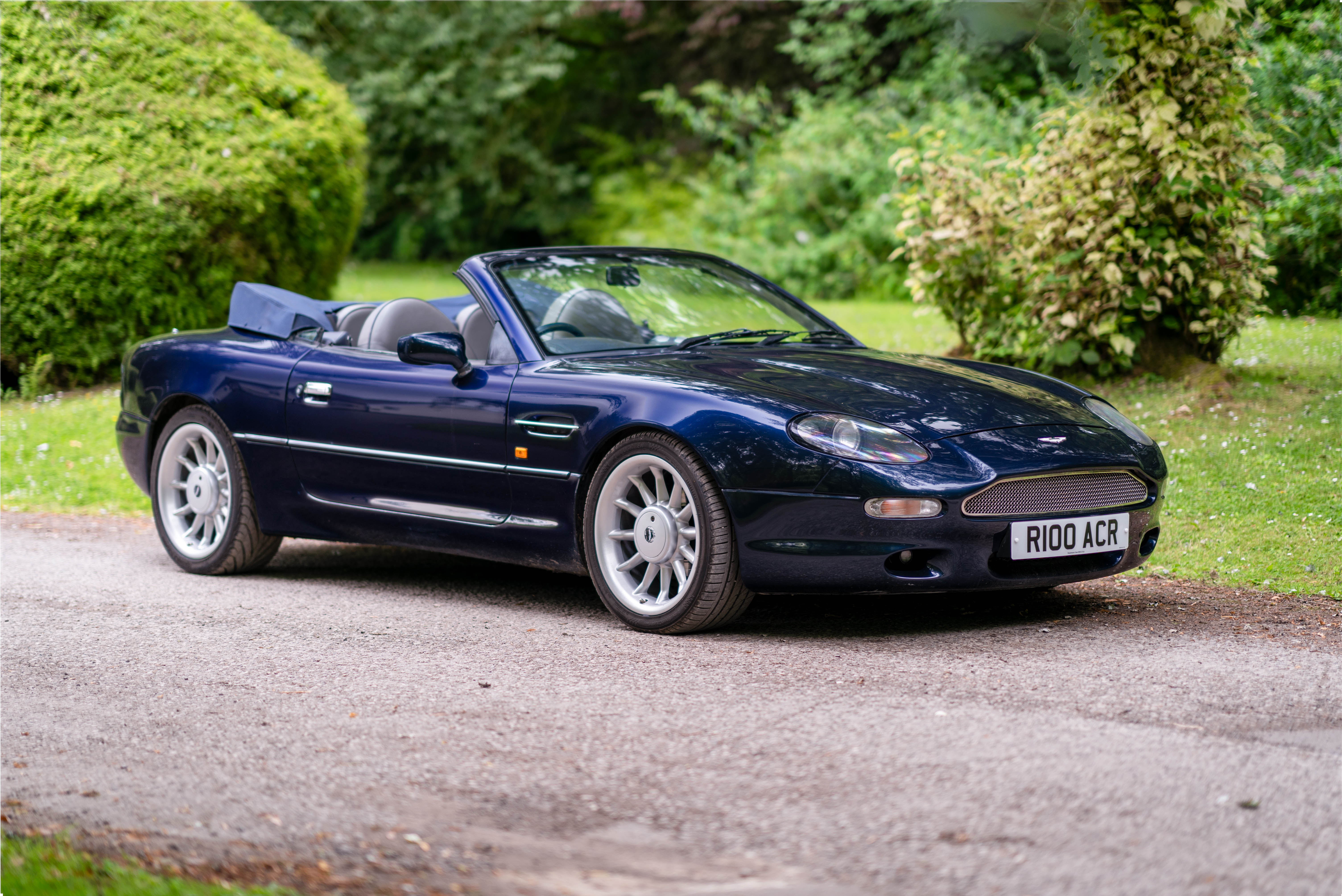 Lot 126 - 1999 Aston Martin DB7 i6 Volante