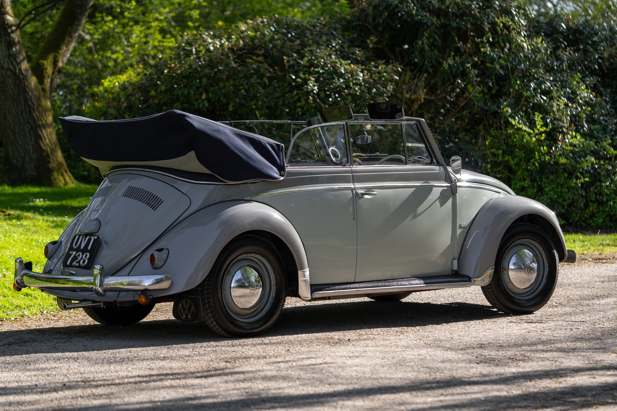 Lot 90 - 1954 Volkswagen Beetle Cabriolet