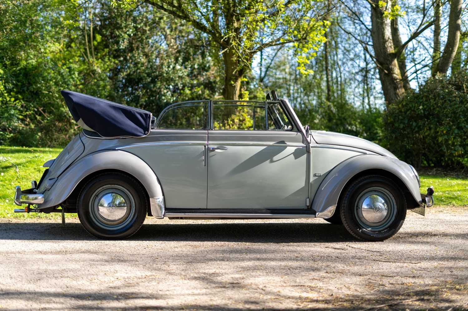 Lot 90 - 1954 Volkswagen Beetle Cabriolet