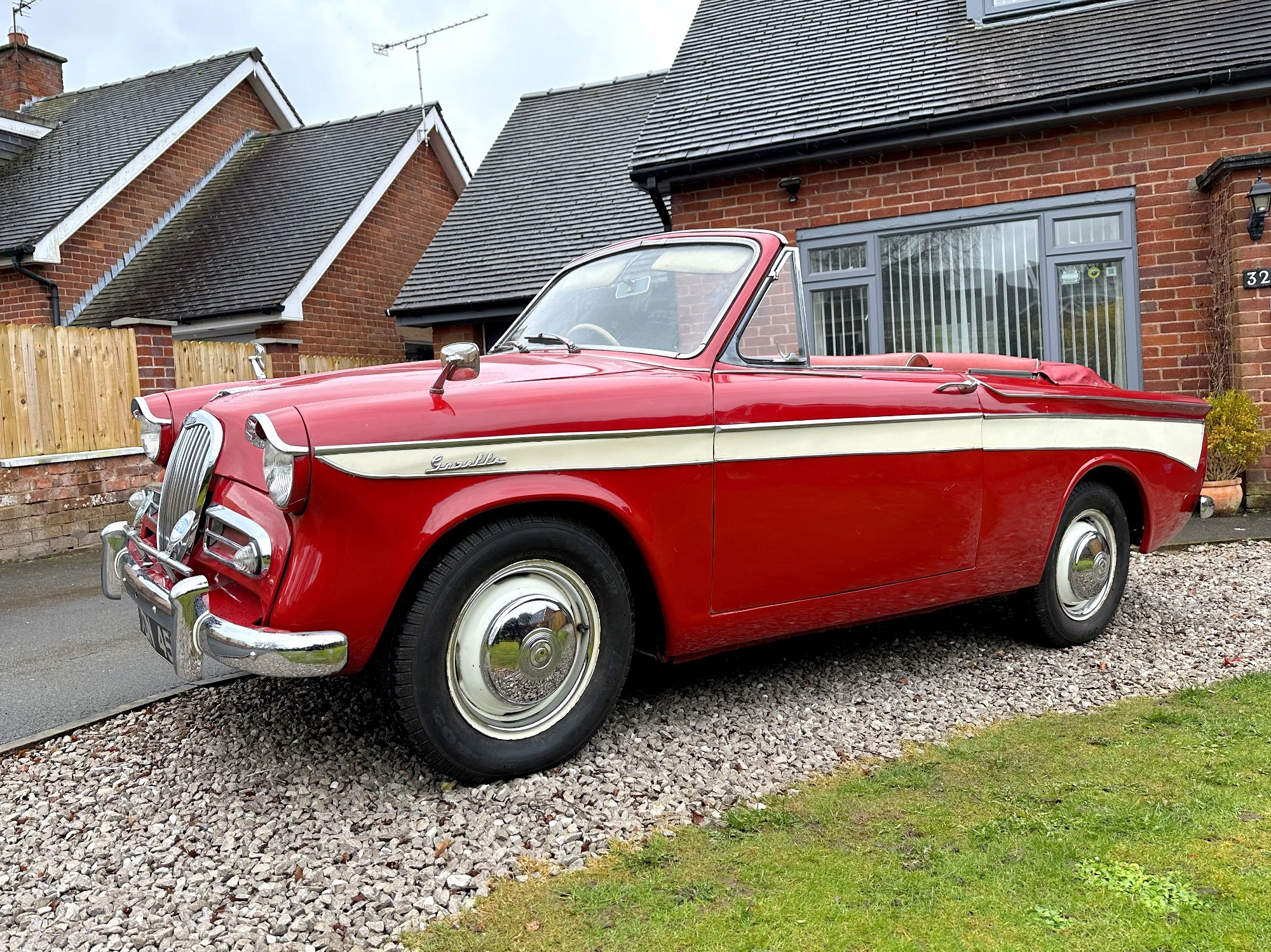 Lot 55 - 1961 Singer Gazelle Convertible