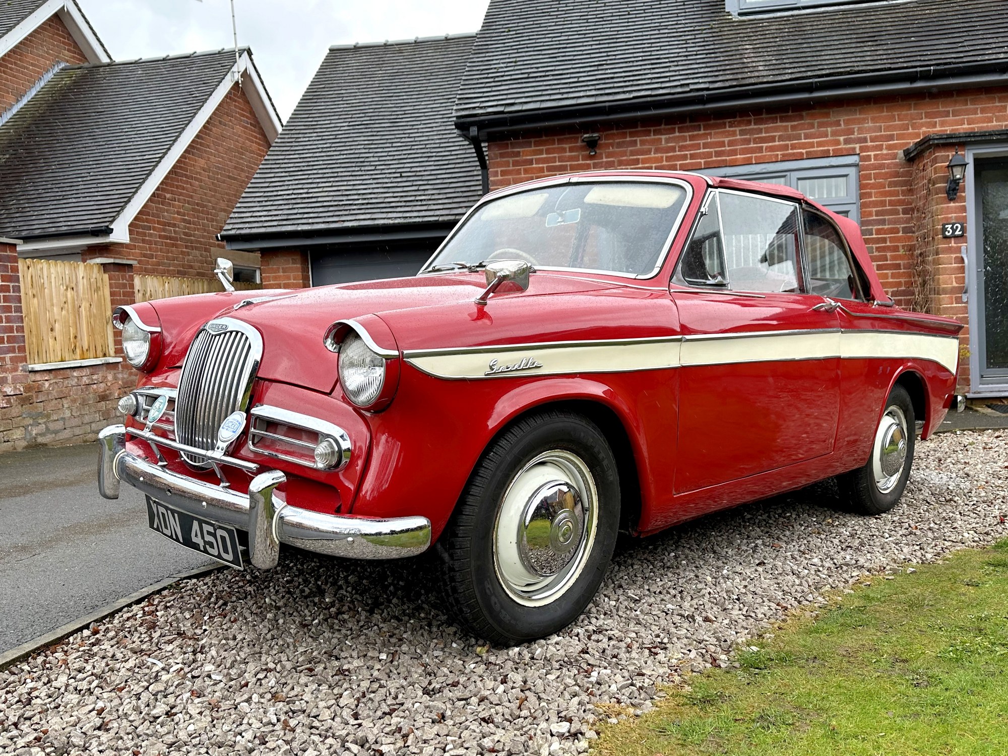 Lot 55 - 1961 Singer Gazelle Convertible