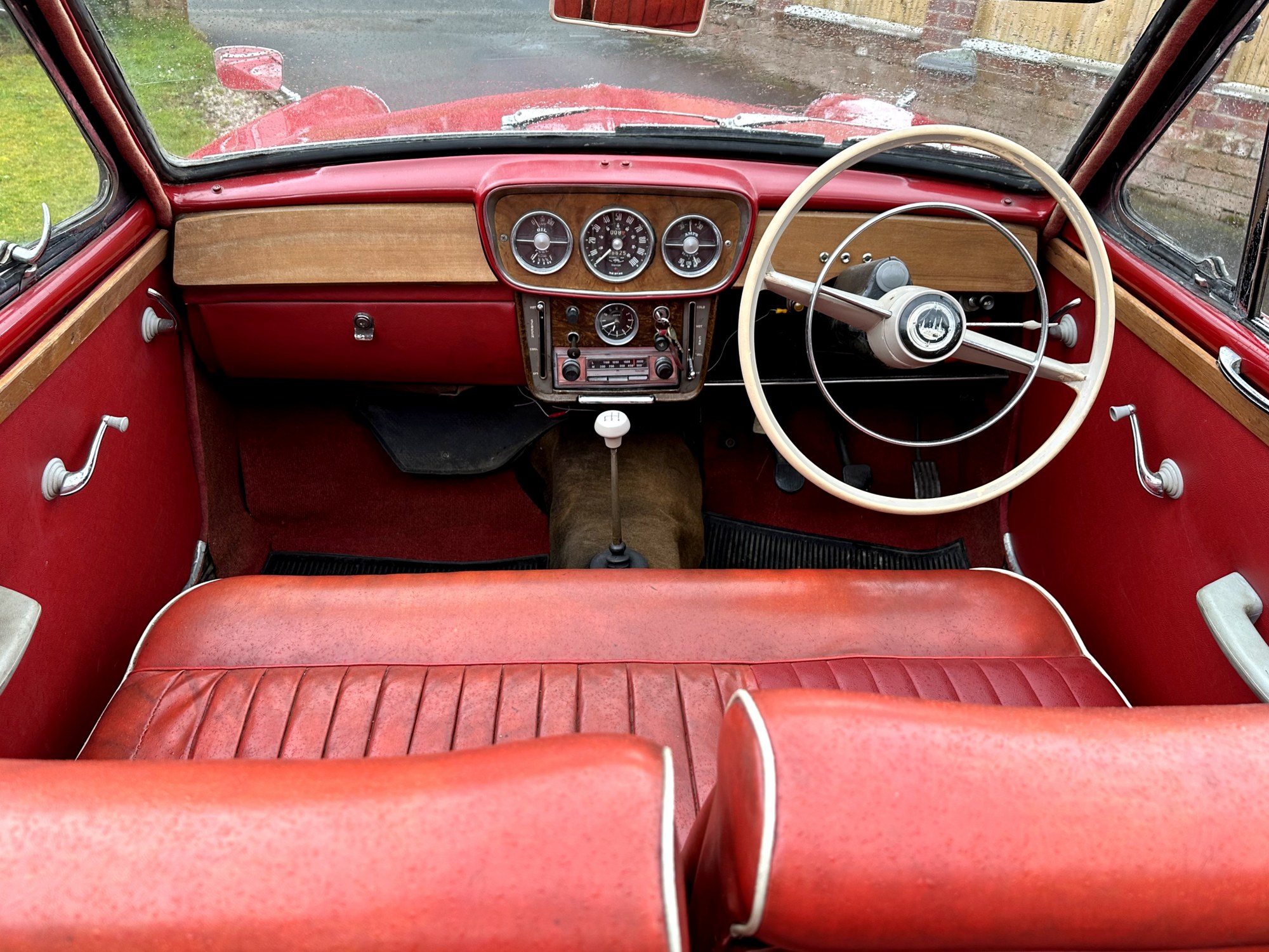 Lot 55 - 1961 Singer Gazelle Convertible