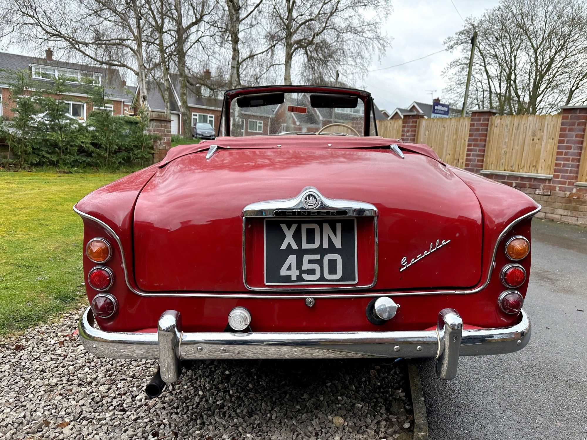 Lot 55 - 1961 Singer Gazelle Convertible